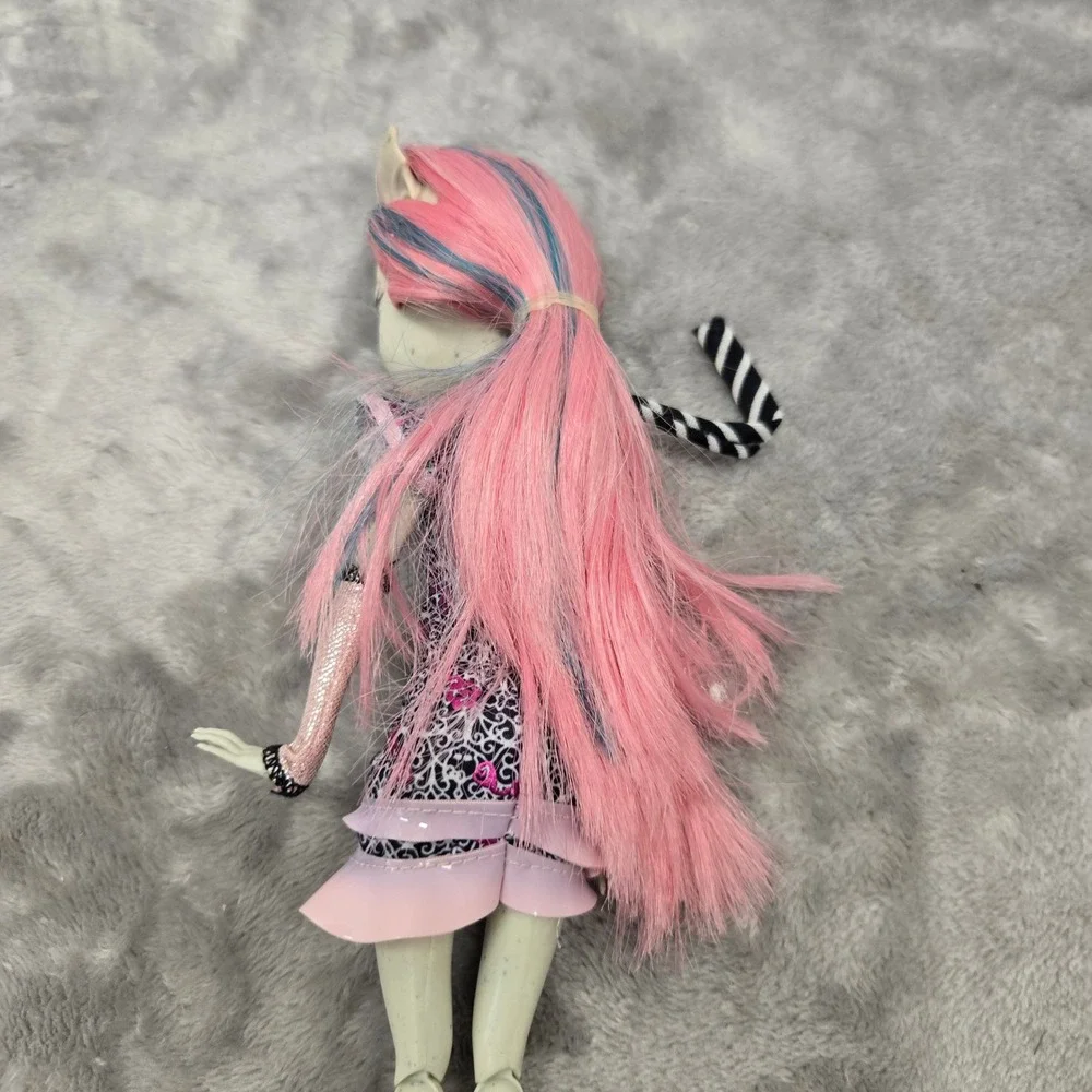 monster high | Toys | Monster High Rochelle Goyle Scaris City Of Fright ...